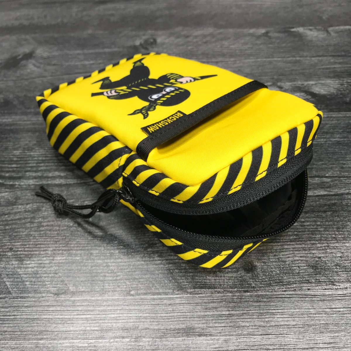 No Borrow Coozy Case