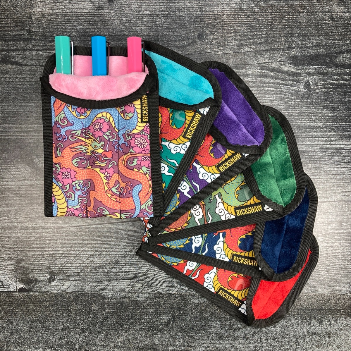 3-Pen Coozy - Dragons