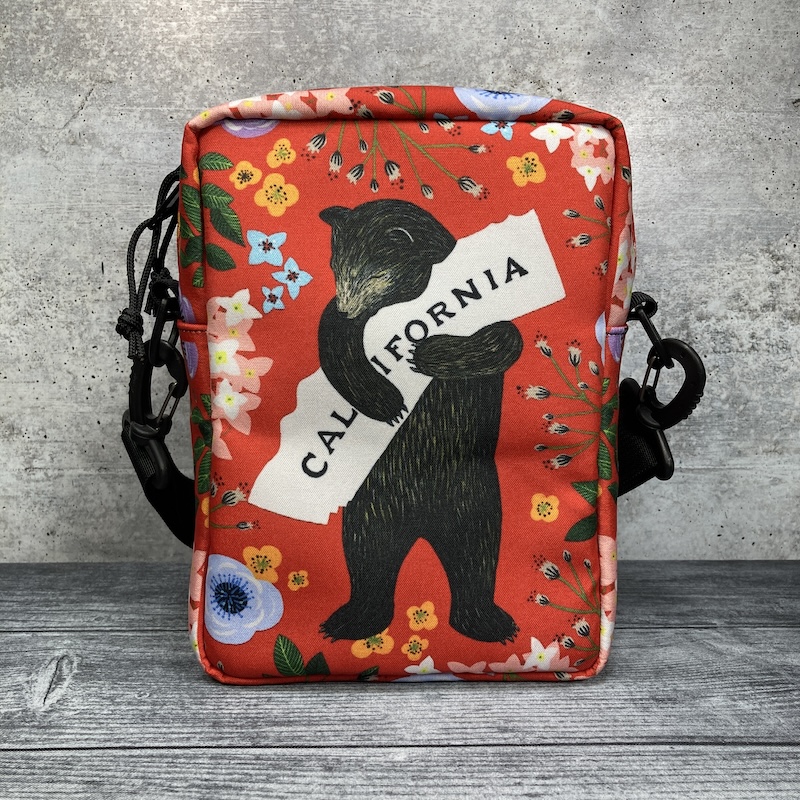 A5 Field Bag - 3Fish Red Bear