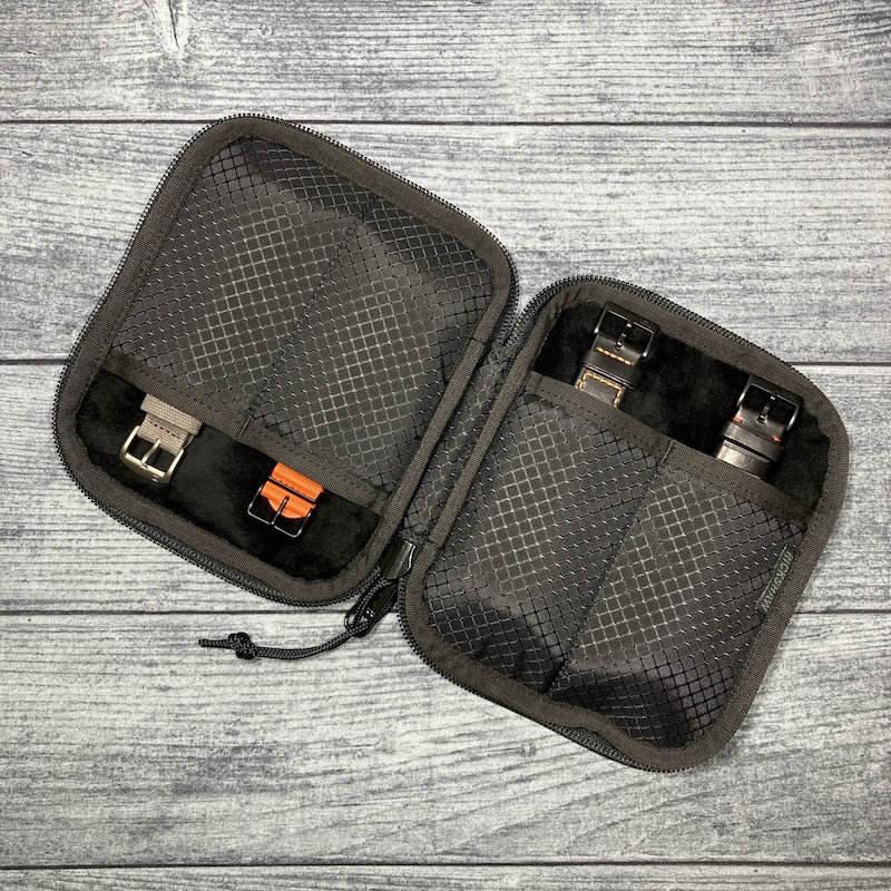 TimeKeeper 4 - Wrist Watch Travel Case TimeKeeper 4 - Wrist Watch Travel Case